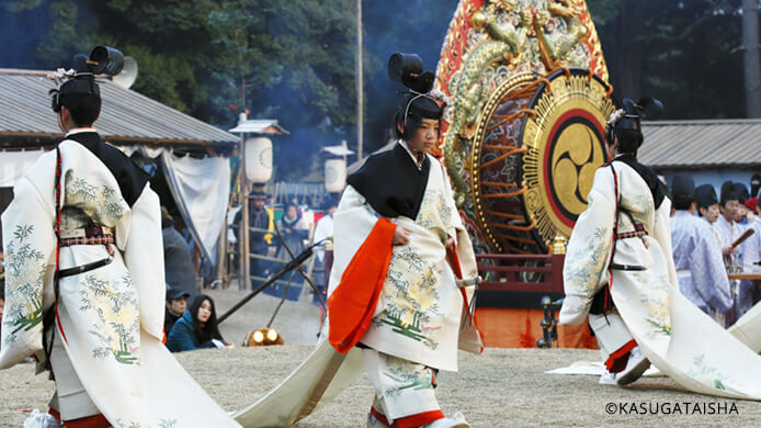 Kasuga Wakamiya On-matsuri - Le Japon à Paris